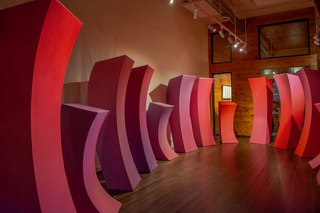 Sara Garden Armstrong: Immersively curved space – Two Coats of Paint