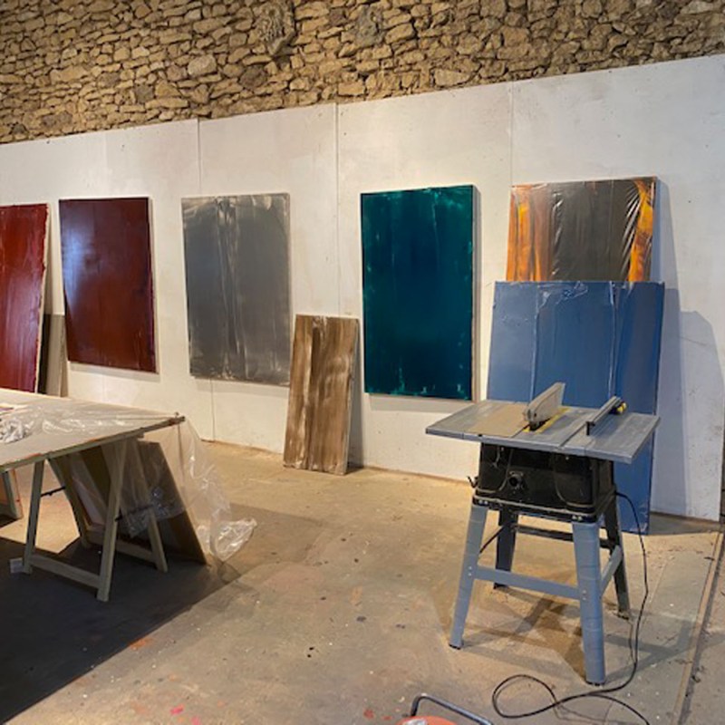 France – Two Coats of Paint